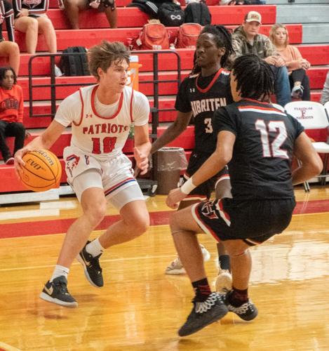 H.S. BASKETBALL ROUNDUP: Freedom boys push through to beat Hibriten in ...