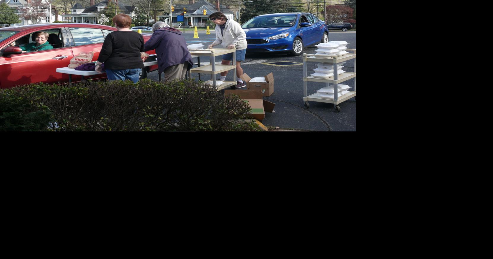 Food service ministry opens Wednesday suppers to community