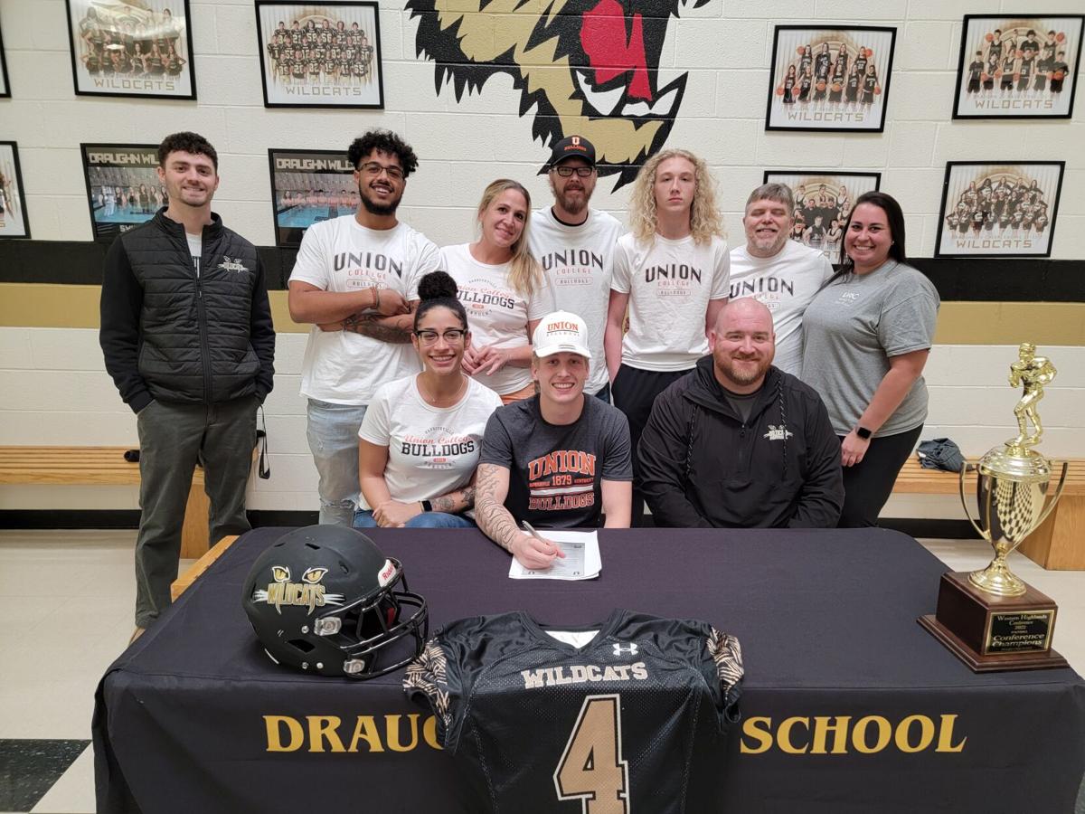 Draughn’s Zach Pinkerton signs with Union College