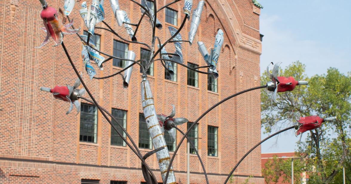 The man behind MSU’s new flower sculptures | Culture | msuexponent.com
