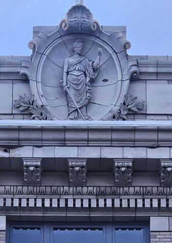 Lady Justice atop Butte courthouse gets set of scales | State ...