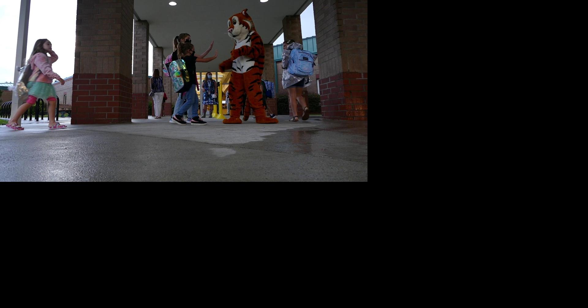 Horry County schools welcome back students | News | myhorrynews.com