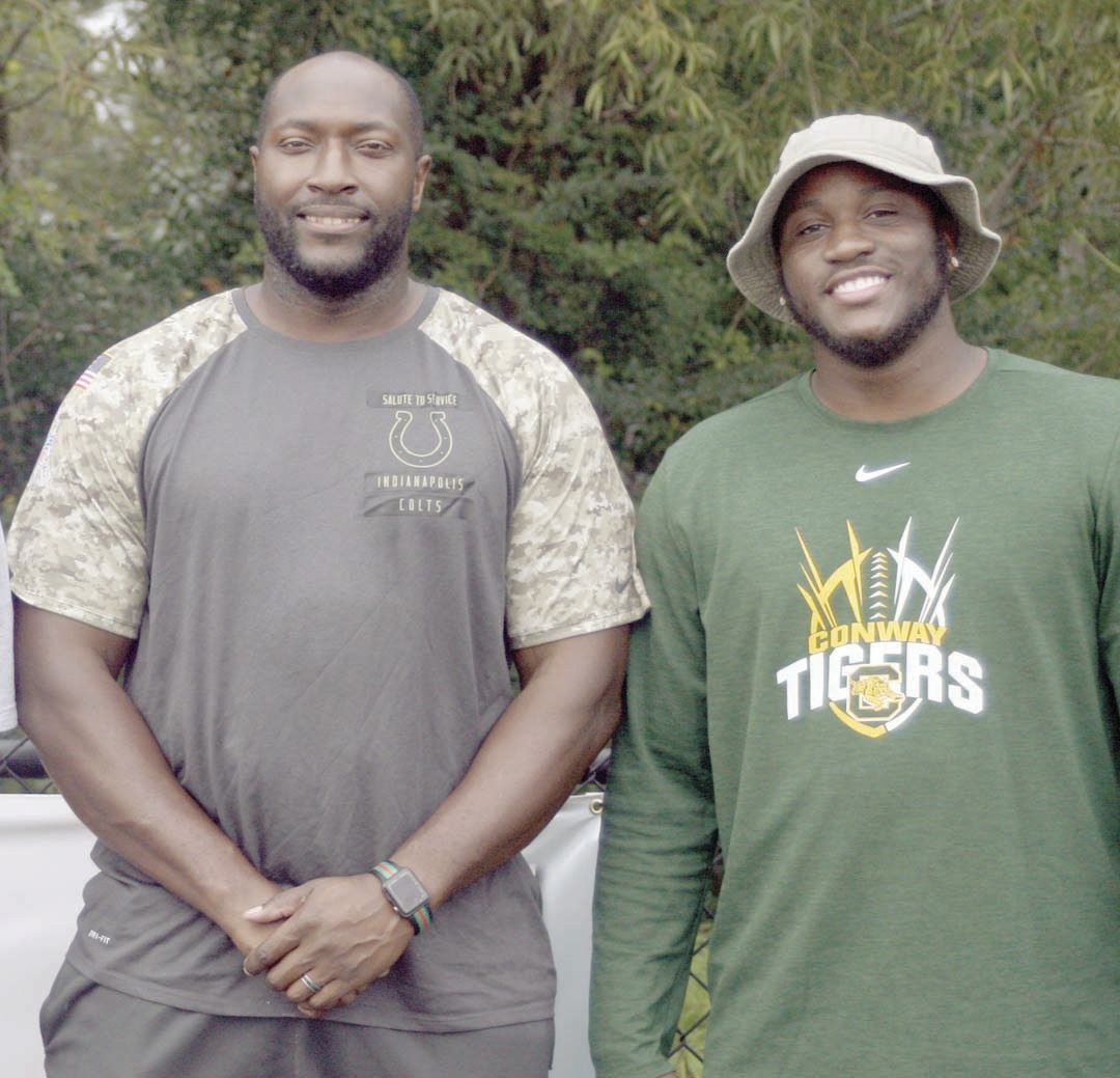 Conway football family produces six Shrine Bowlers | News | myhorrynews.com