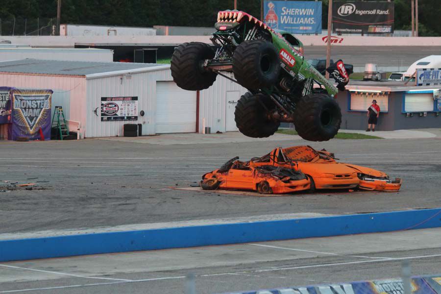 Monster Jam at the Myrtle Beach Speedway | Gallery | myhorrynews.com