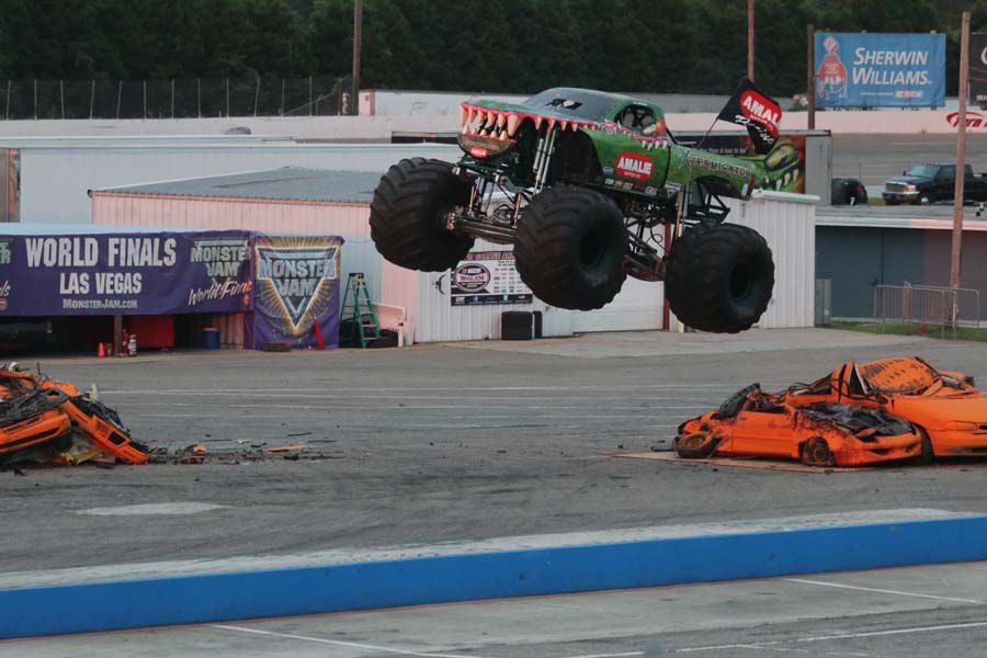Monster Jam at the Myrtle Beach Speedway | Gallery | myhorrynews.com