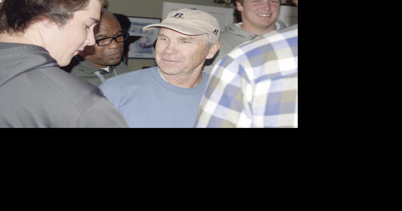 Conway football players visit former coach to say thanks | Sports ...