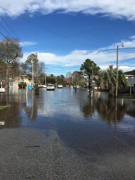 Coastal storm takes aim at Myrtle Beach area; some flooding, isolated ...