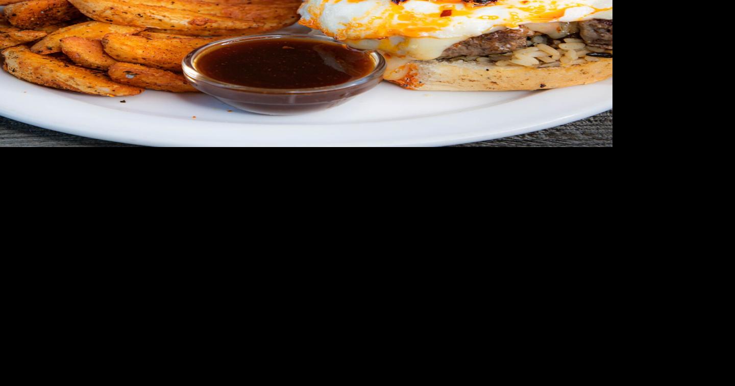 "Moko Loko" Burger wins First-Ever Watertown Burger Battle | Local News | mykxlg.com