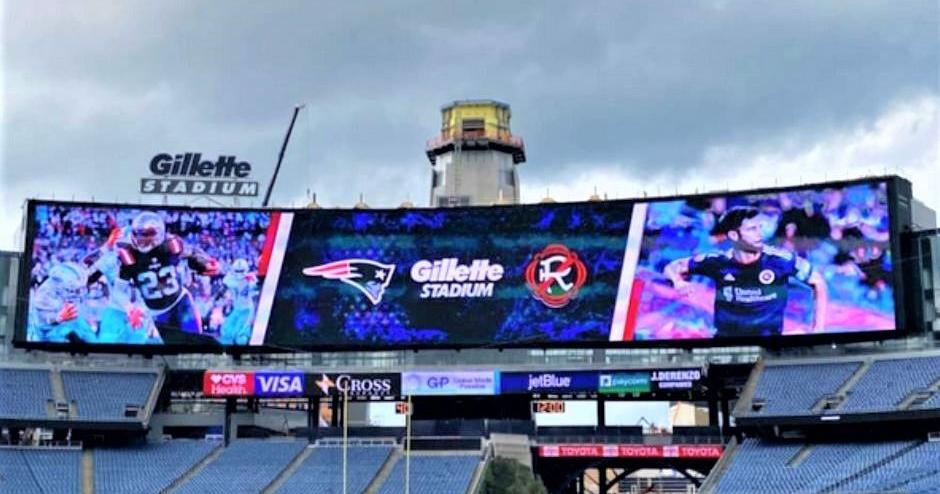Daktronics installs huge new videoboard in NFL stadium | Local News ...