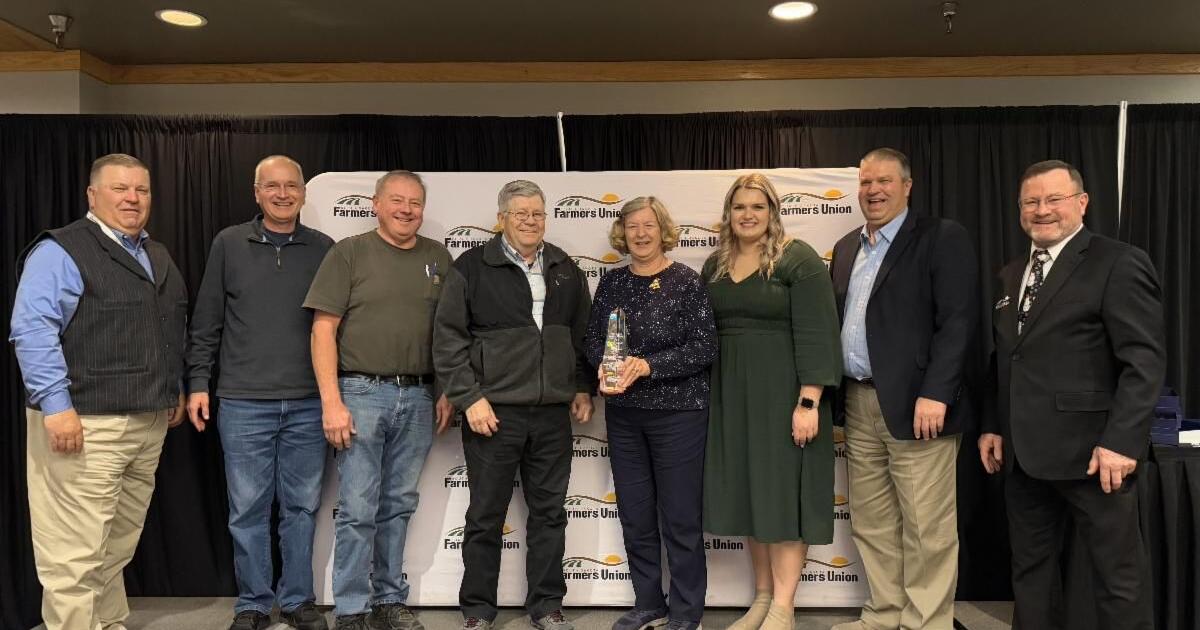 South Dakota Farmers Union Honors Paul Dennert and Don Schaunaman ...