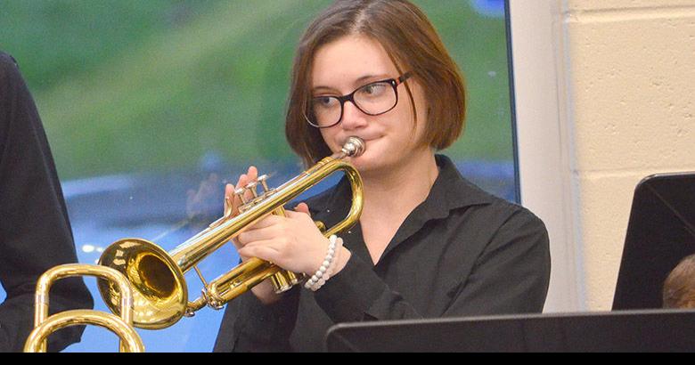 New Festus High band room makes jazzy debut | Featured | myleaderpaper.com