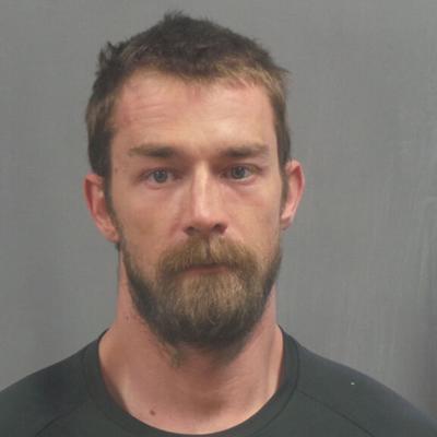 De Soto man charged with impersonating officer after trying to free 2 ...