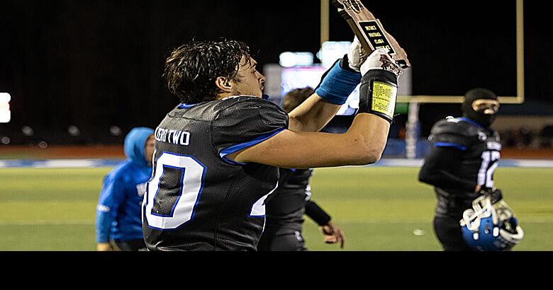 Athlete of the Week (Nov. 15, 2022) -- Austin Romaine, Hillsboro ...