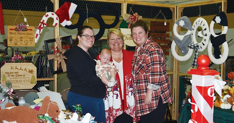 Leader Holiday Market draws good turnout | Local News | myleaderpaper.com