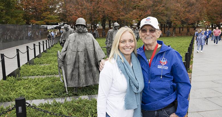 Akers participates in Greater St. Louis Honor Flight | Local News ...