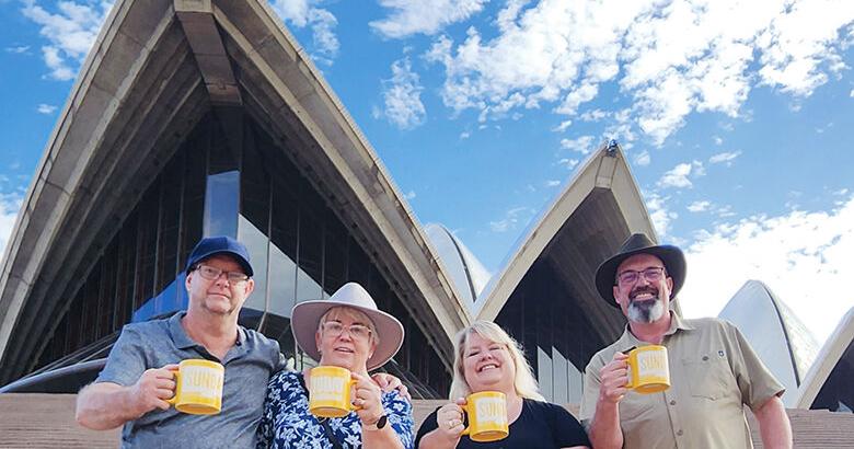 Lori Loucks of Festus meets Australian pen pal Maxine Nolan | Local ...