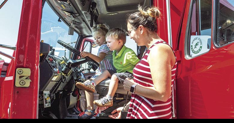 Ted Howell photos – De Soto Public Library hosts “Touch a Truck” event ...
