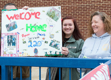 Missouri National Guard 220th Engineer Company Welcome-Home Celebration ...