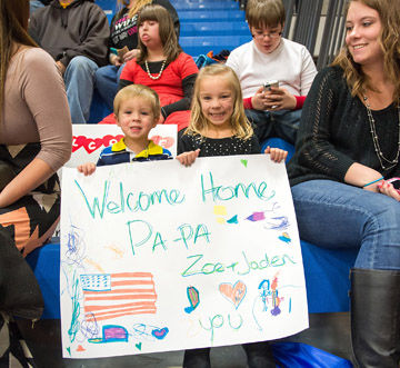 Missouri National Guard 220th Engineer Company Welcome-Home Celebration ...
