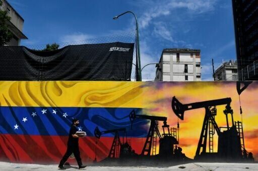 US stocks retreat from records as oil falls further | National ...