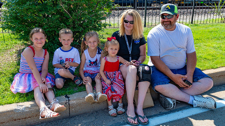 Ted Howell photos – De Soto July 4th Parade draws crowd, but rain ...