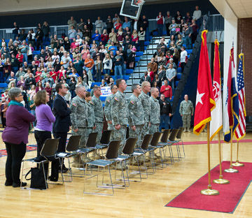 Missouri National Guard 220th Engineer Company Welcome-Home Celebration ...