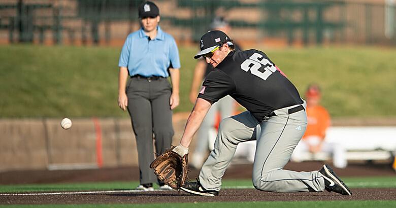 Montgomery shines at Metro All-Star game | Sports | myleaderpaper.com