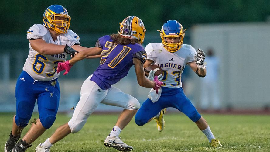 Seckman vs. Affton Football | Sports | myleaderpaper.com
