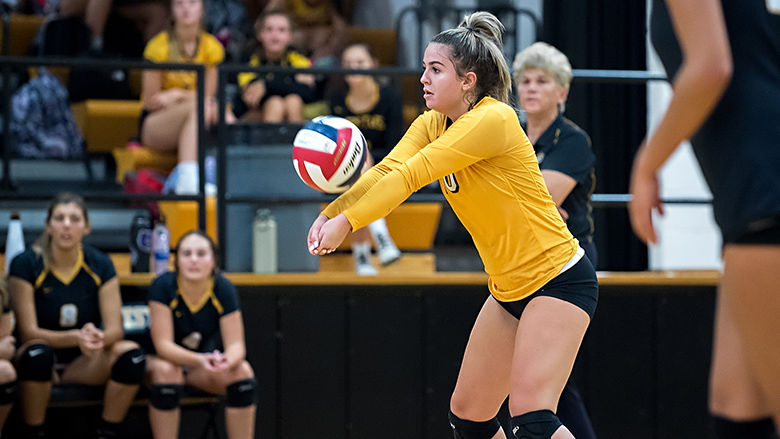 Ron Rigdon photos – Festus Tigers girls volleyball vs. Valle Warriors ...