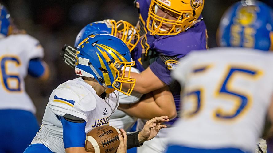 Seckman vs. Affton Football | Sports | myleaderpaper.com