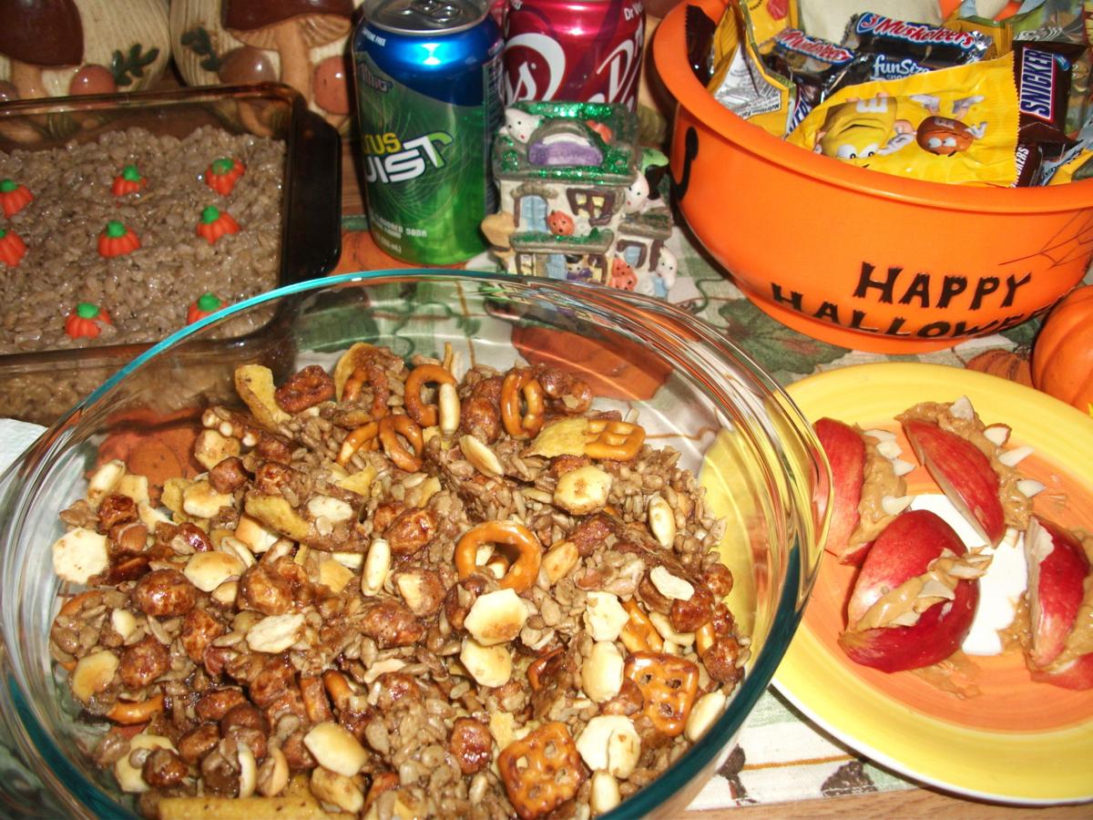 My Leader Yummy – Crunchy Munch Mix | Recipes | myleaderpaper.com