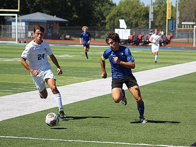Athlete of the Week (Oct. 25, 2022) -- Nick Marchetti, Hillsboro soccer ...