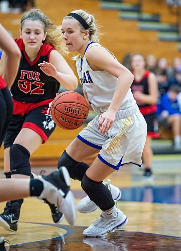 Ron Rigdon photos – Seckman Jaguars girls’ basketball vs. Fox Warriors ...