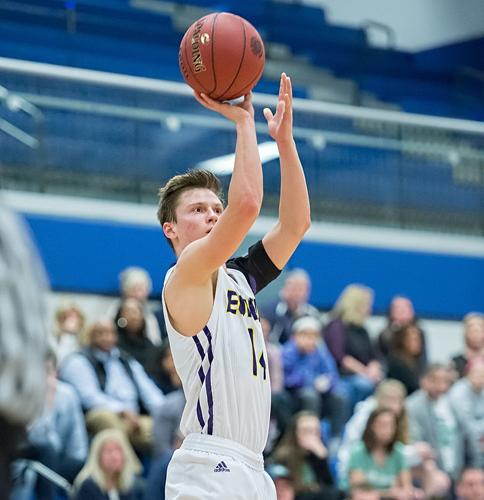 Eureka boys basketball team vs. Marquette on Feb. 27 – photos by Ron ...