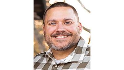 Roop to replace retiring Daniels at De Soto High | Local News ...