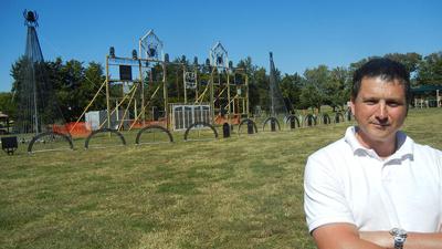 Pevely man moves holiday light shows to Festus | Local Events ...