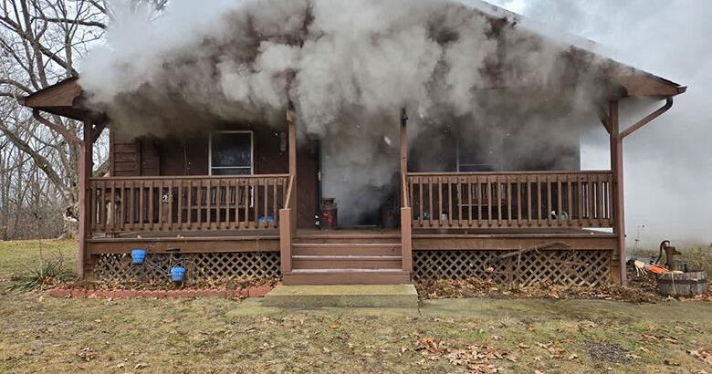 Fire damages De Soto-area home | Police Fire | myleaderpaper.com