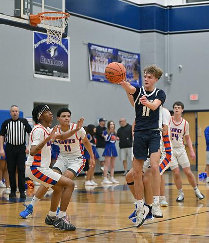 District basketball scores | Sports | myleaderpaper.com