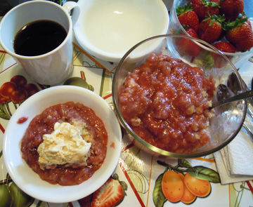 My Leader Yummy – Strawberry Dumpling Pudding | Recipes | myleaderpaper.com