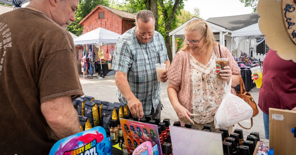 White Trash Adventures/Show Me Adventures at Kimmswick Strawberry ...
