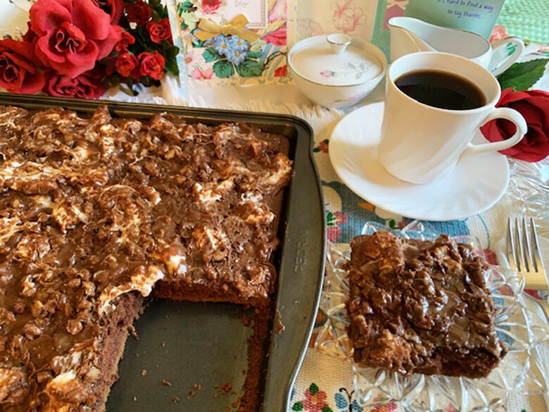My Leader Yummy is Heavenly Hash Sheet Cake | Recipes | myleaderpaper.com