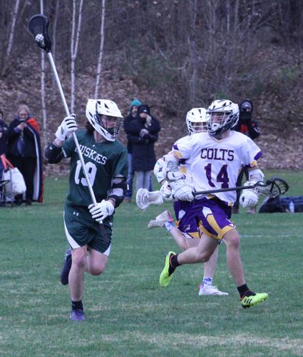 Colts down Huskies in cold weather battle | Local Sports ...