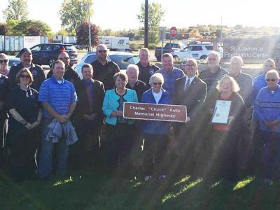 Signs marking the “Chuck Kelly Memorial Highway” unveiled | Local ...