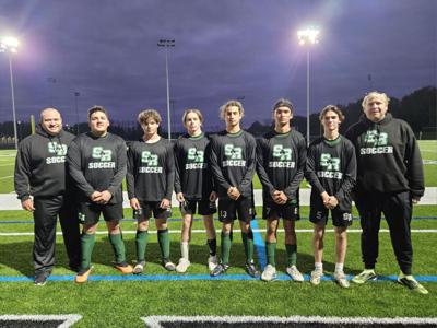 Shamrocks celebrate seniors with win over Flyers | Local Sports ...
