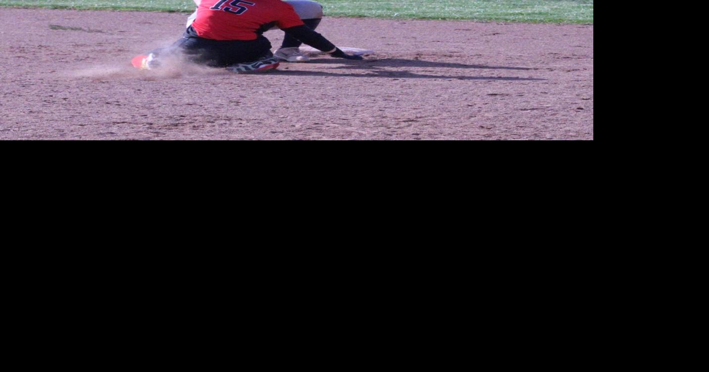 Panthers finally fall, drop doubleheader to Yellow Jackets | Local ...