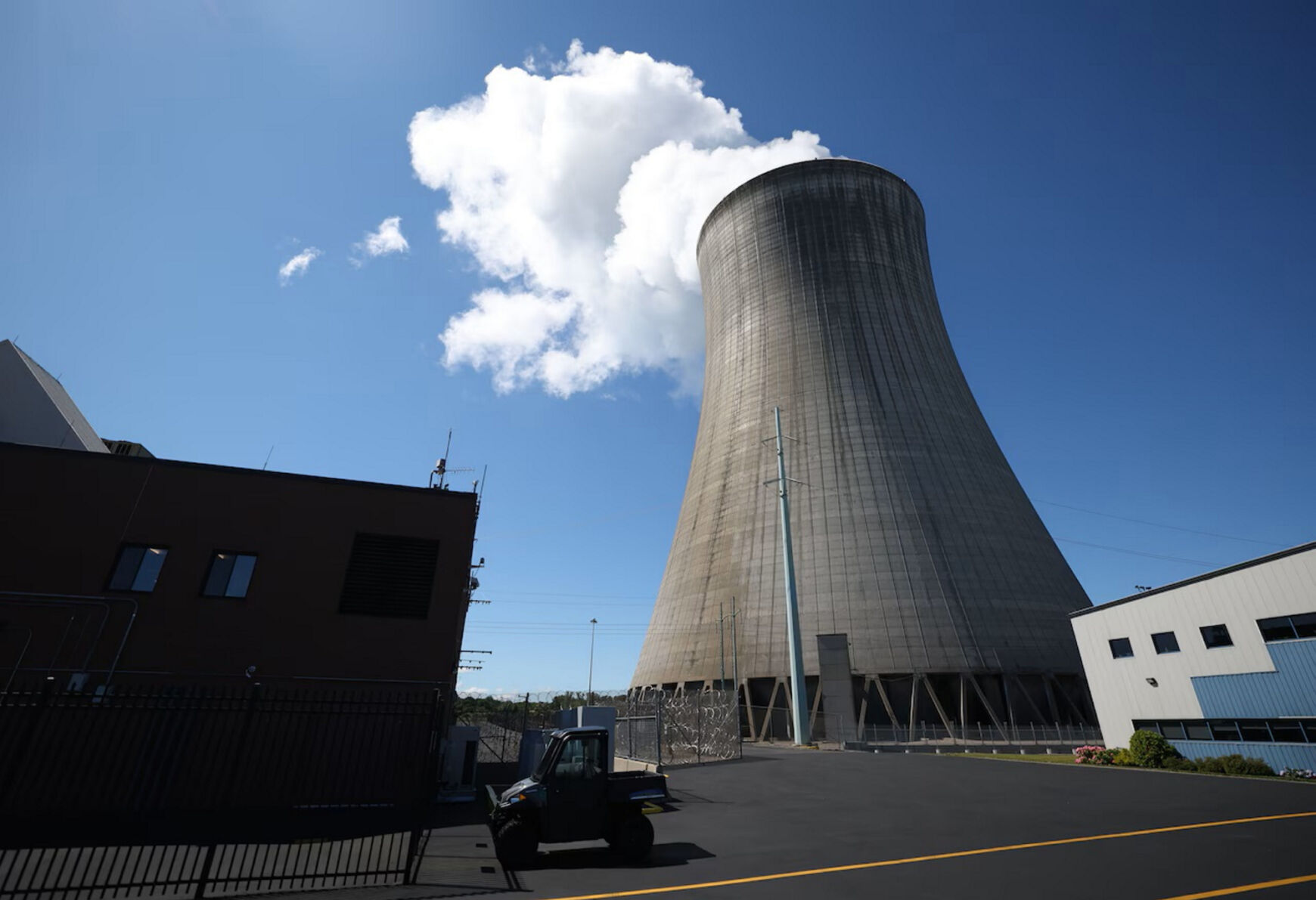 Hochul embraces atomic power, directs NYPA to develop one-gigawatt ...