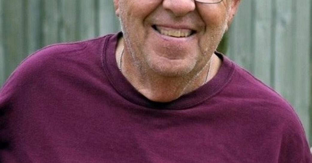 Robert M. Trombley Sr. | Obituaries | mymalonetelegram.com