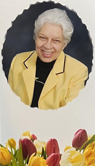 Helen Crystal Hall | Obituaries | mymalonetelegram.com