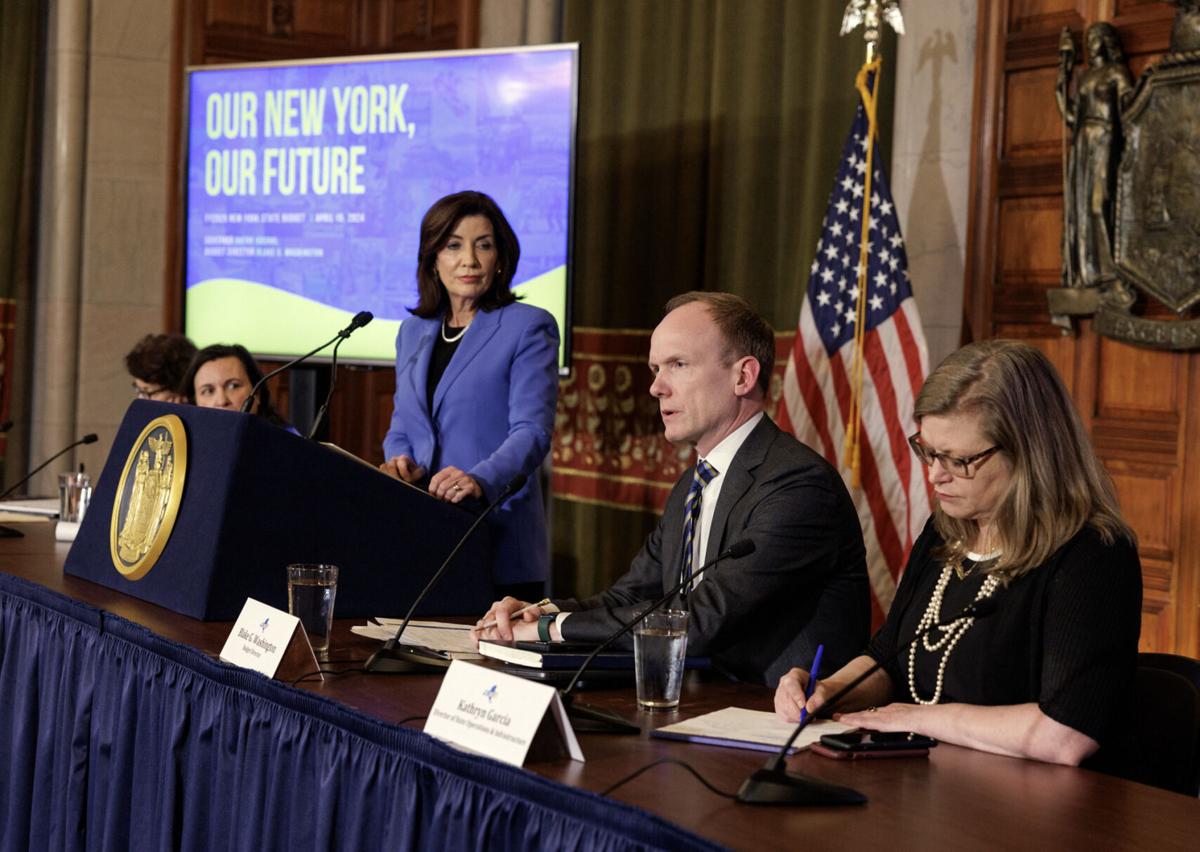 As Hochul announces broad strokes of budget deal, lawmakers continue ...