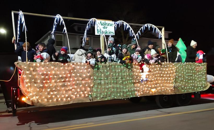 Parade of Lights brighten the night | Top Stories | mymalonetelegram.com